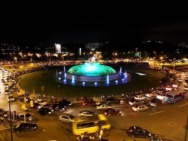 Símbolos Patrios del Distrito Capital - Notilogía